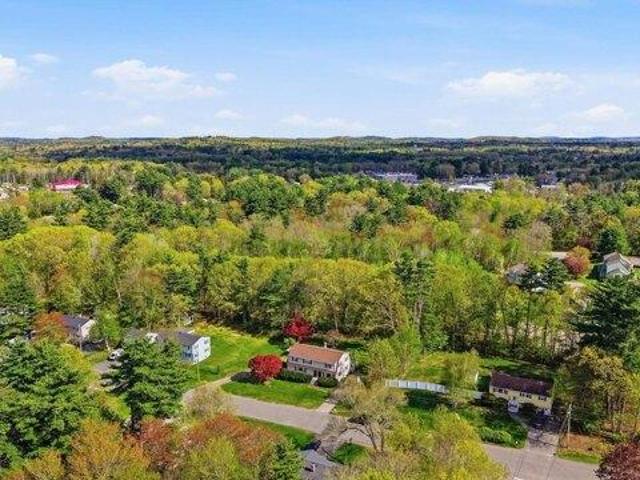 house with 2 bedroom, Plaistow NH ES103667102