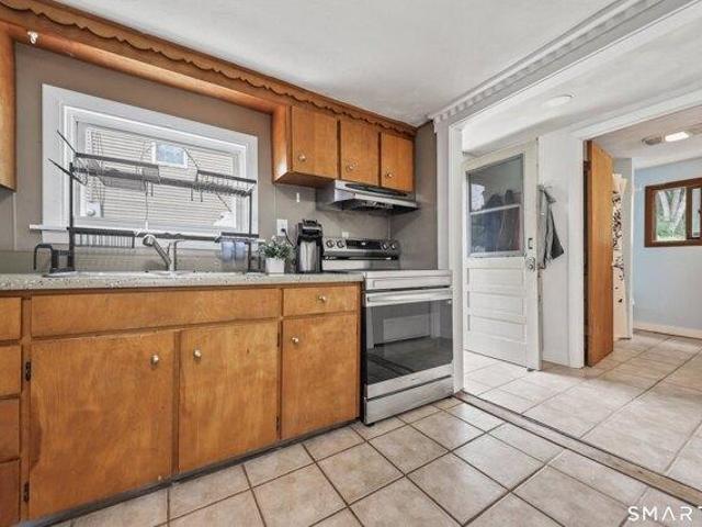 house with 2 bedroom, Plymouth CT ES104113278