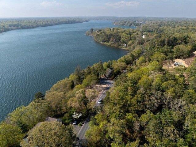 house with 2 bedroom, Plymouth MA DLS102800770