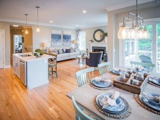 house with 2 bedroom, Plymouth MA DS102825932