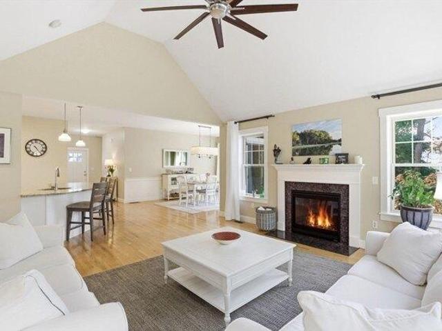 house with 2 bedroom, Plymouth MA ES103020295