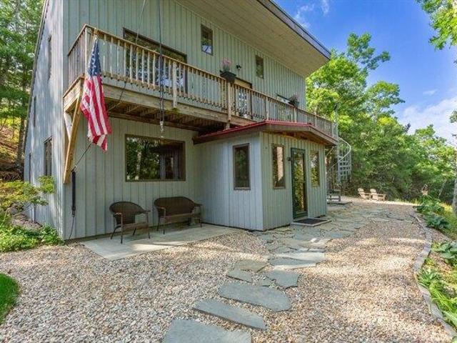 house with 2 bedroom, Plymouth MA ES104042217