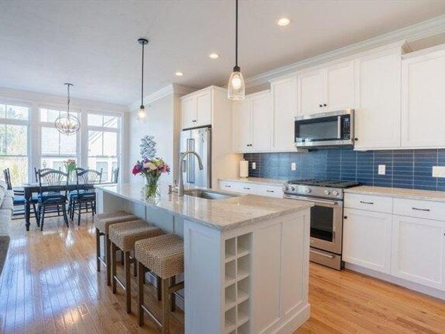 house with 2 bedroom, Plymouth MA ES104043734