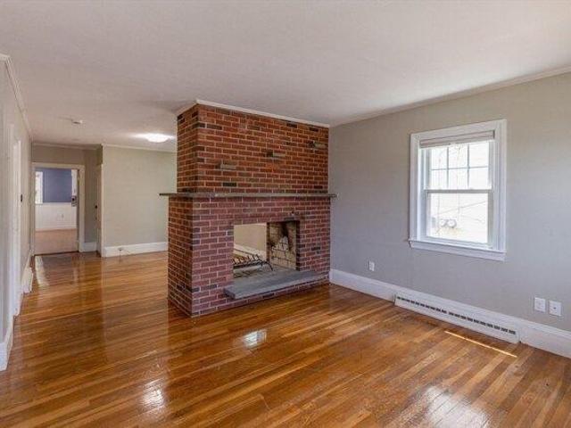 house with 2 bedroom, Plymouth MA ES105115994