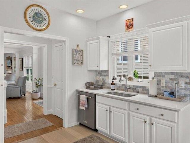 house with 2 bedroom, Plymouth MA ES105115907
