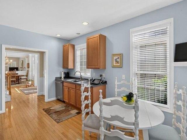 house with 2 bedroom, Plymouth MA ES105208254
