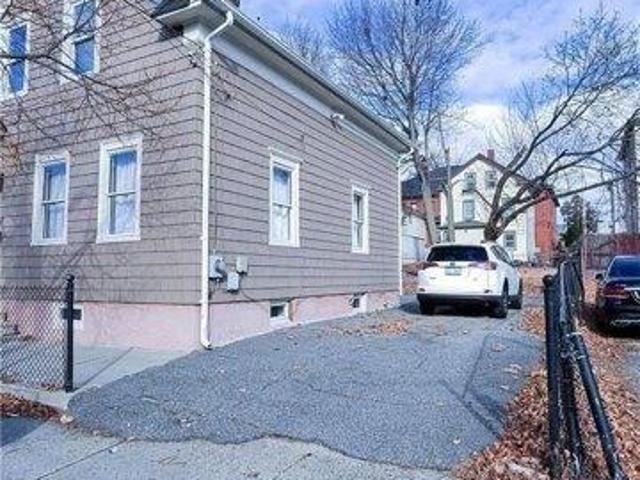 house with 2 bedroom, Providence RI DS103158844