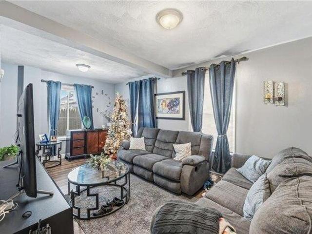 house with 2 bedroom, Providence RI ES104947140