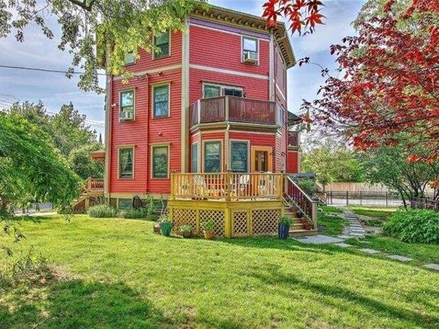 house with 2 bedroom, Providence RI ES103929726