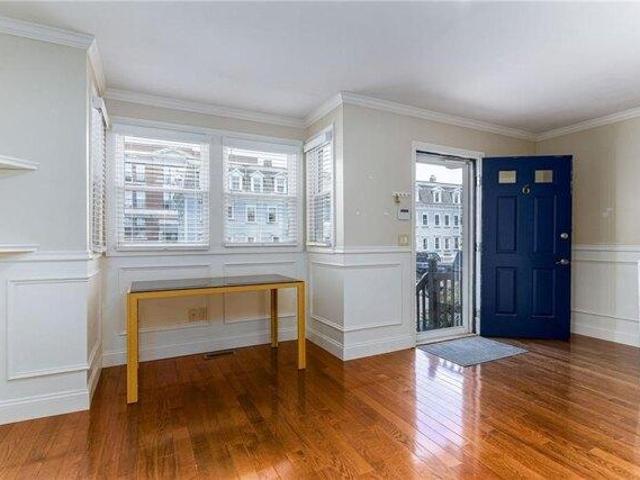 house with 2 bedroom, Providence RI ES103969548