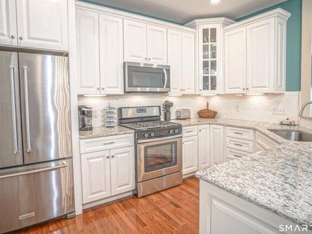 house with 2 bedroom, Prospect CT DS104376342