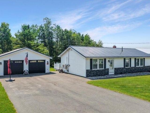 house with 2 bedroom, Presque Isle ME ES105192868