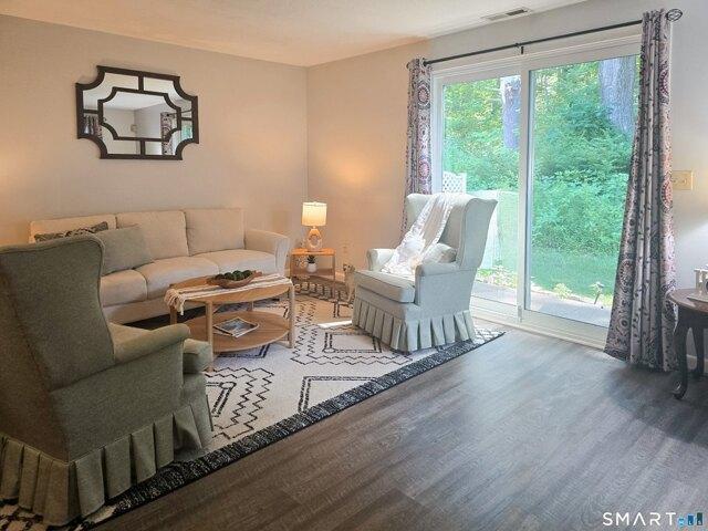 house with 2 bedroom, Putnam CT ES104542806