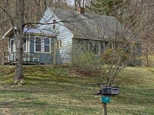 house with 2 bedroom, Putney VT DLS102725033