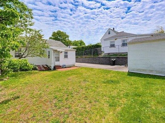 house with 2 bedroom, Quincy MA DS104076802