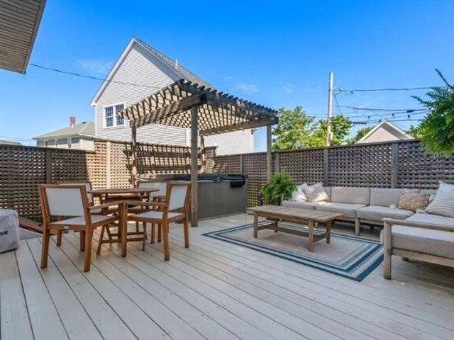 house with 2 bedroom, Quincy MA ES103442360
