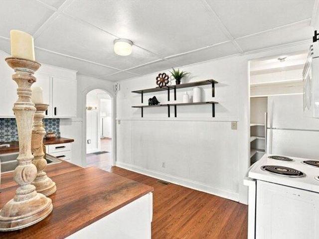 house with 2 bedroom, Quincy MA ES105061124