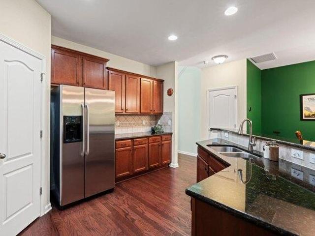house with 2 bedroom, Raleigh NC ES103587789