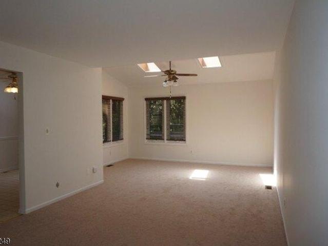 house with 2 bedroom, Raritan NJ ES105205096