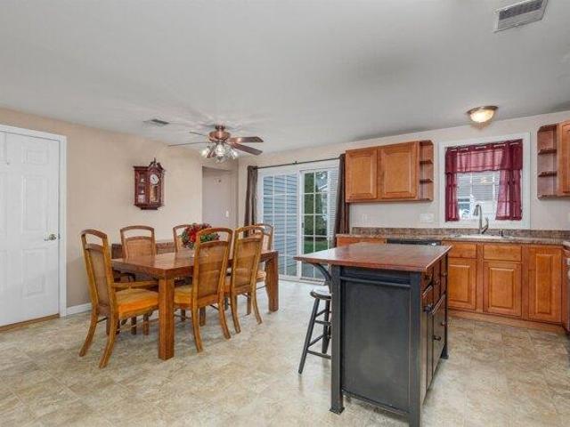 house with 2 bedroom, Raymond NH ES103018121