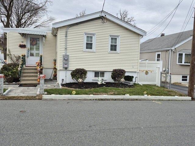 house with 2 bedroom, Revere MA DLS102409655