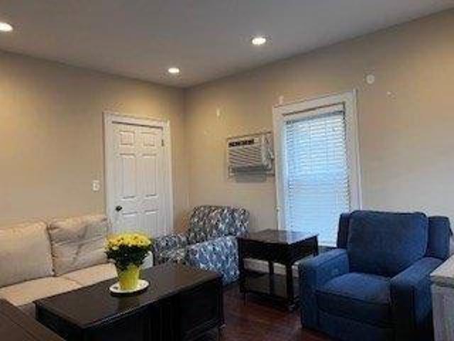 house with 2 bedroom, Revere MA DLS102961025