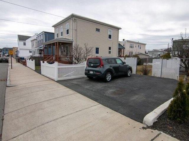 house with 2 bedroom, Revere MA DS102411520