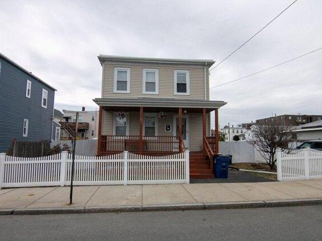 house with 2 bedroom, Revere MA DS102668225