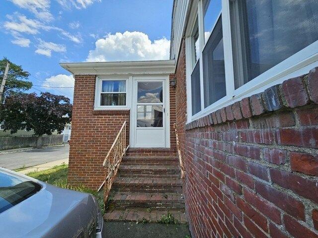 house with 2 bedroom, Revere MA ES104607324