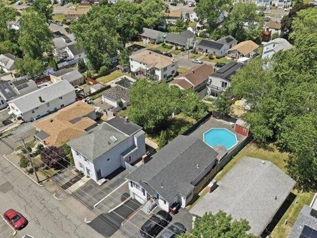 house with 2 bedroom, Revere MA ES104850956