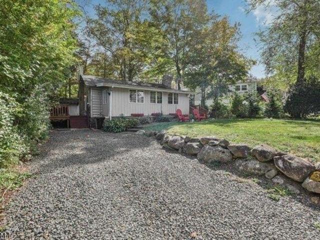 house with 2 bedroom, Ringwood NJ ES104442151
