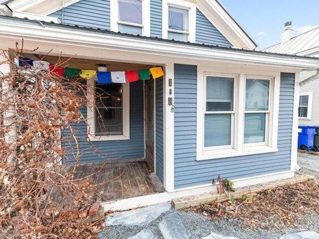 house with 2 bedroom, Richmond VT DLS102216180
