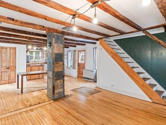 house with 2 bedroom, Richmond VT ES104851277