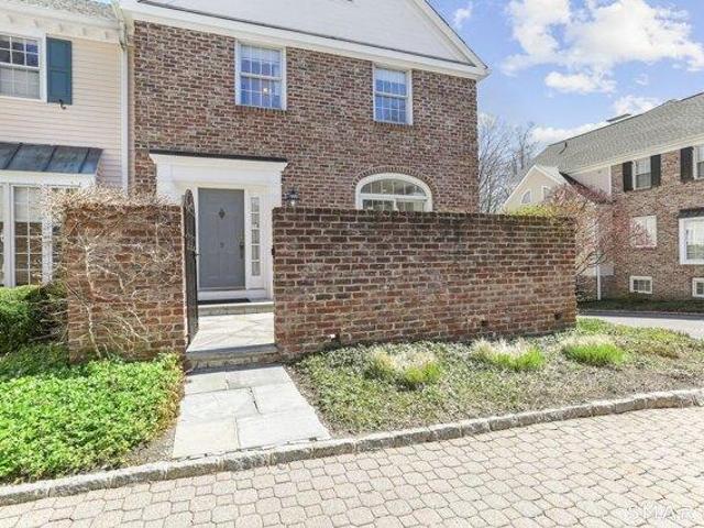 house with 2 bedroom, Ridgefield CT DLS102029564