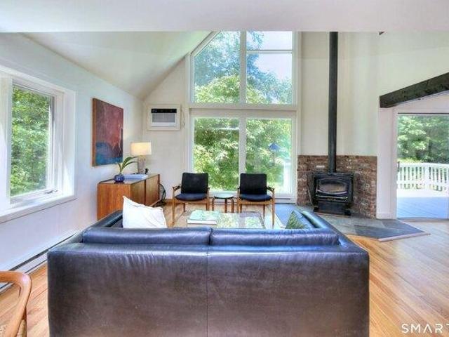 house with 2 bedroom, Ridgefield CT ES104410604