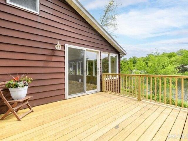 house with 2 bedroom, Ridgefield CT ES104441771