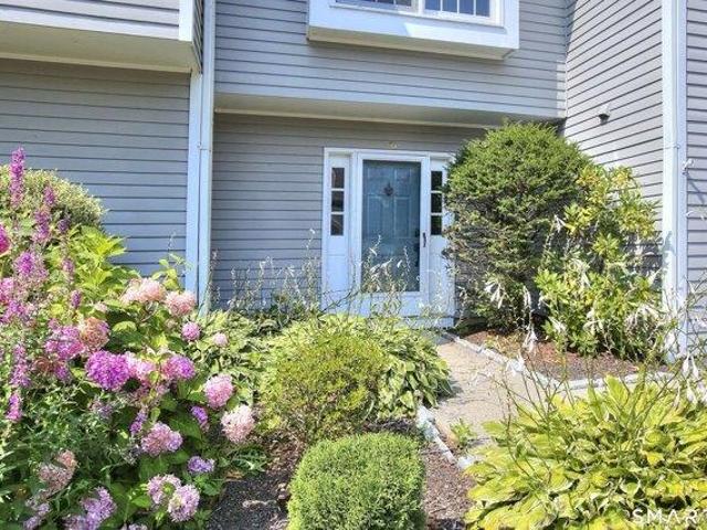 house with 2 bedroom, Ridgefield CT ES105172552