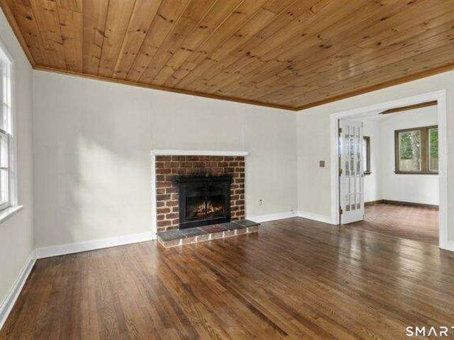 house with 2 bedroom, Ridgefield CT ES105231970