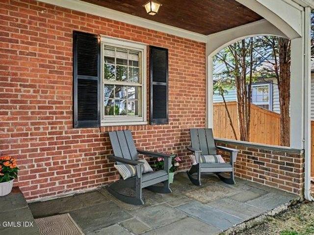 house with 2 bedroom, Riverside CT ES103437570