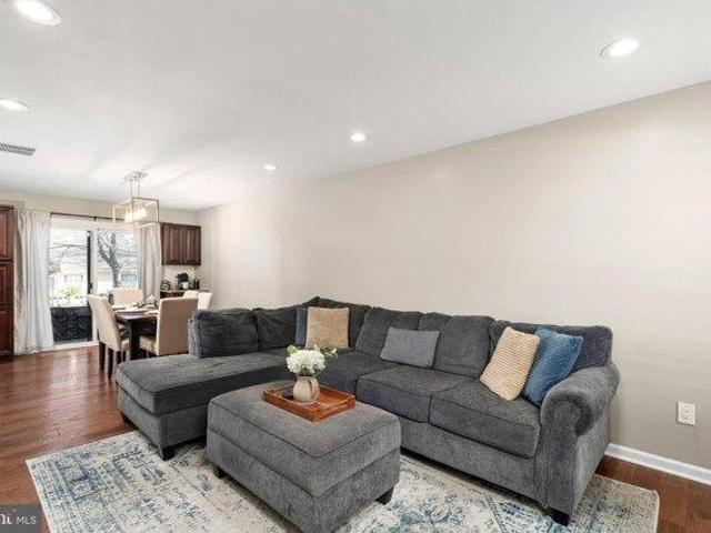 house with 2 bedroom, Robbinsville NJ ES102825437
