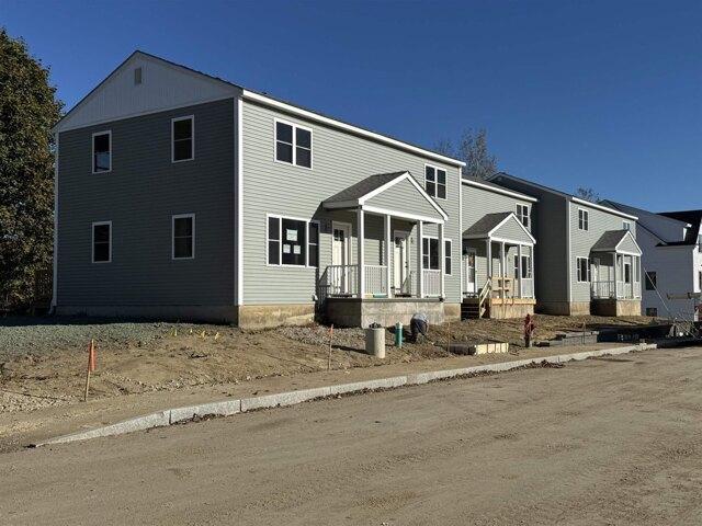 house with 2 bedroom, Rochester NH DS101859426