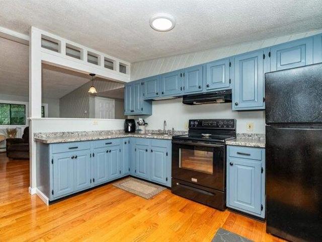 house with 2 bedroom, Rochester NH DS103931061