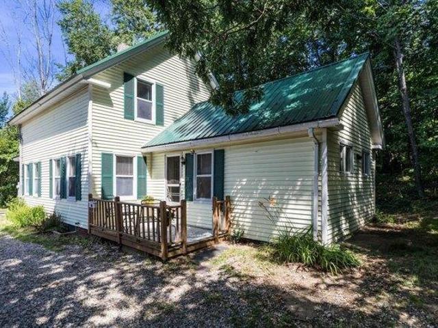house with 2 bedroom, Rochester NH ES104848982