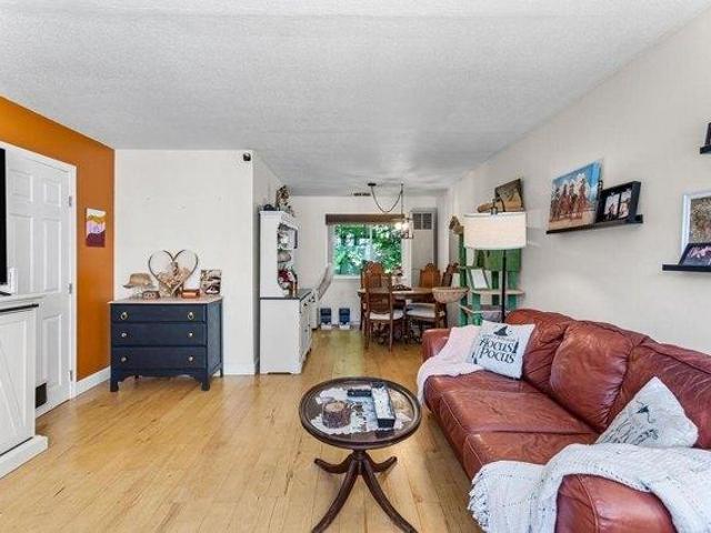 house with 2 bedroom, Rochester NH ES105115141