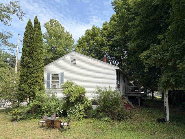 house with 2 bedroom, Rochester NH ES105160358