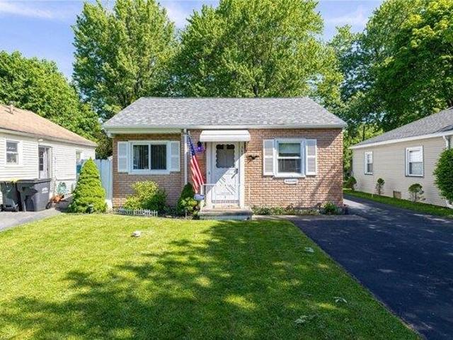 house with 2 bedroom, Rochester NY DS103621119