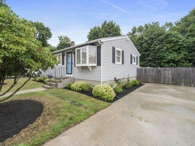 house with 2 bedroom, Rockland MA DS104440689