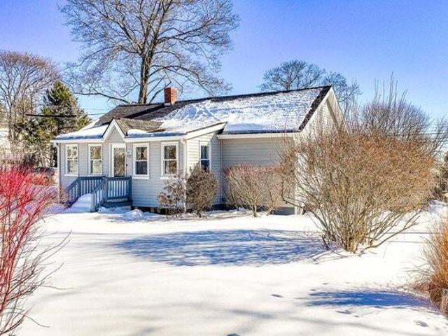 house with 2 bedroom, Rockland ME DS102317741