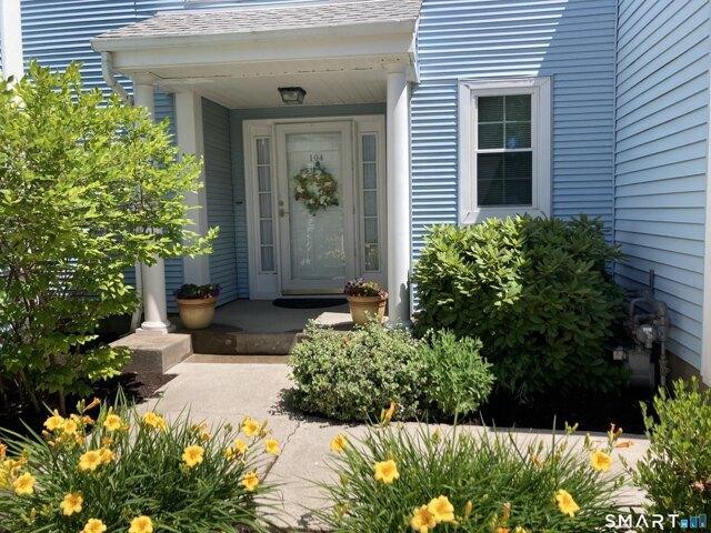 house with 2 bedroom, Rocky Hill CT DS104375575