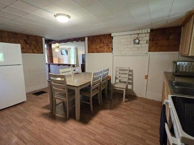 house with 2 bedroom, Rumford ME ES105116812